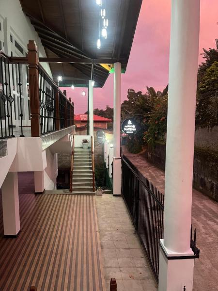 The Kandy Downtown - 캔디