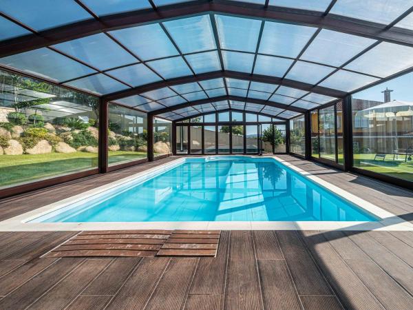 Lujo A Estrenar Con Piscina Cubierta - Ames