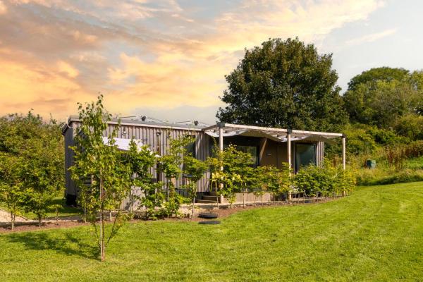 The Hive - Unique Hot Tub Cabin In Millport - Millport