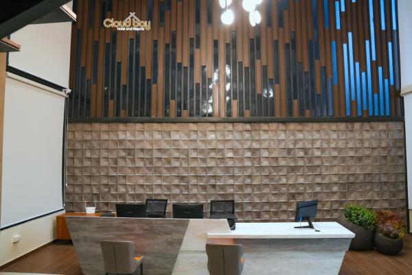 Hotel Cloud Bay Manjeri - Malappuram
