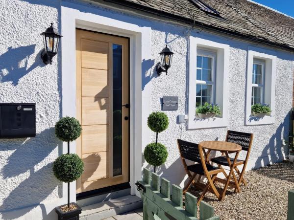 Lyne Cottage, The Retreat - Peebles