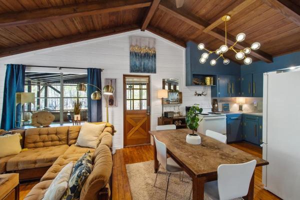 Emerald Cove Lakefront Cabin With Kayaks & Canoes - Shreveport