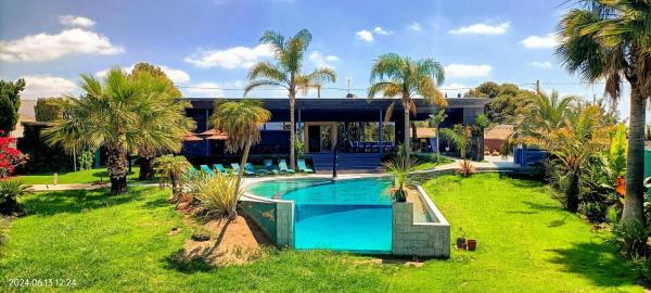 The Blue Diamond Villa-25min To Valencia - Cheste