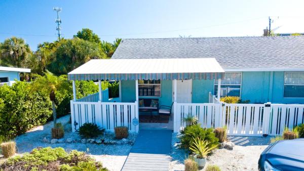Gulf Winds B - Holmes Beach, FL