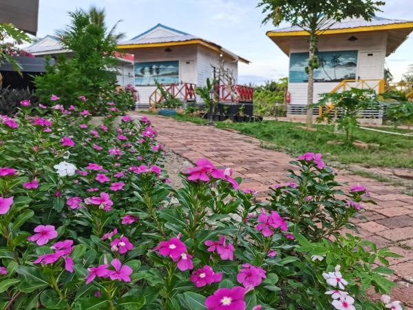 Shunde Palm Resort 仙本那顺德人家棕榈园 - Semporna