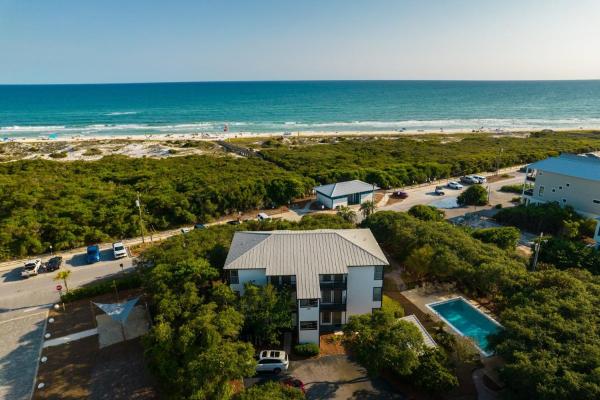 Inlet Dunes 201 Condo - Rosemary Beach, FL