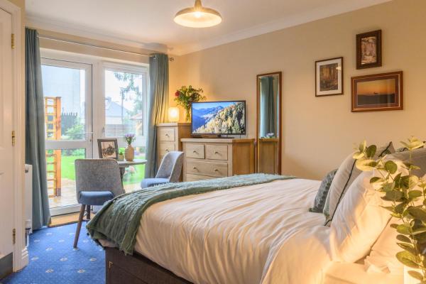 Chevrons Living - Ringwood