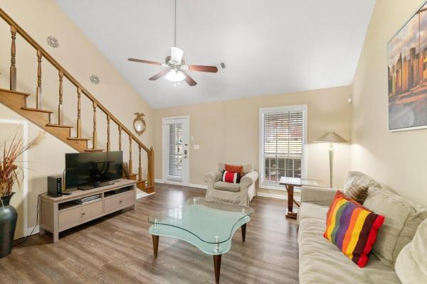 Conyers 2br Retreat, Sleeps 4 Near Horse Park - Conyers, GA
