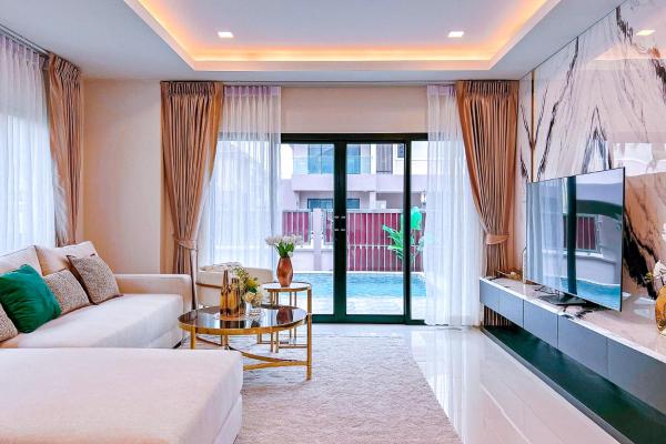 Charming Stylish Pool Villa 4br 現代溫馨四臥 泳池獨棟別墅 - Rayong