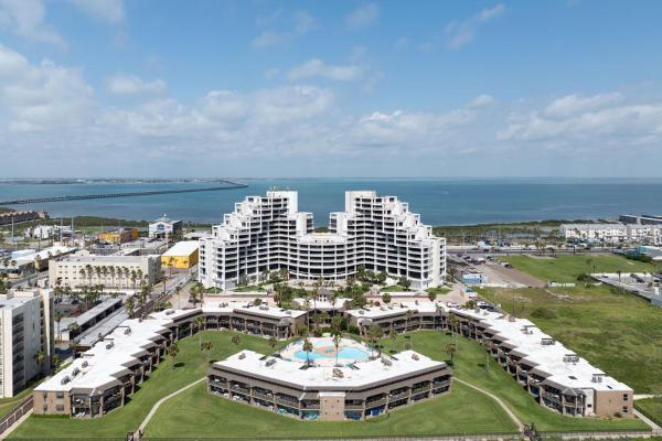 Sunchase Iv By South Padre Resort Rentals - South Padre Island, TX