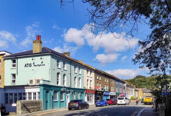 Atis The Park Inn - Folkestone