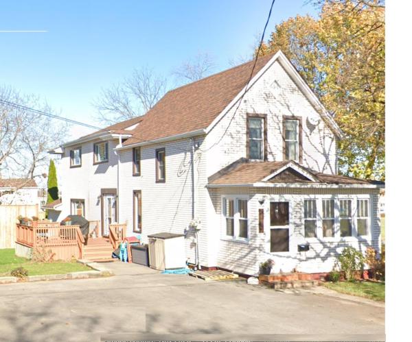 Niagara Sky Line 6 Bedroom Villa - Walk To The Falls & Free Breakfast Delivered Daily - Welland