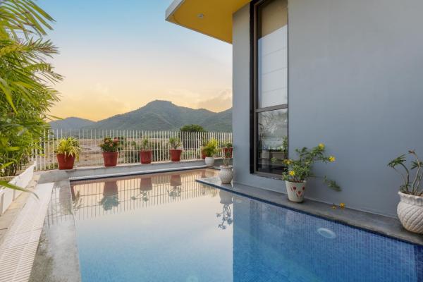 Whirl Vista- 5 Bhk With Pool - Udaipur