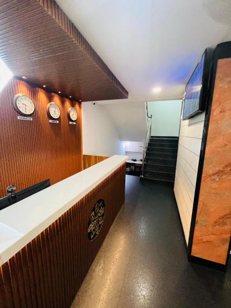 Shanthi Tourist Home -