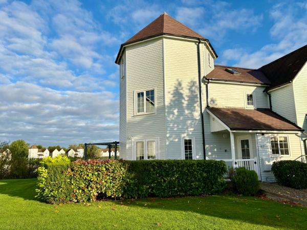 Somerford Lake House - Bibury
