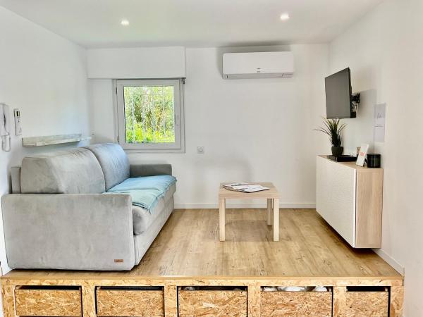 Studio Climatisé Avec Piscine, Parking Résidence Et Plages Proches - Agay