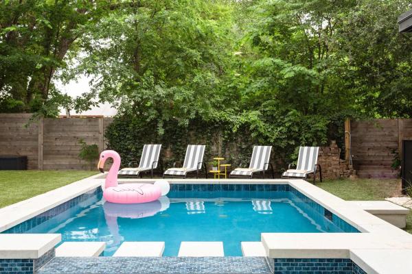 Luxe Pool Retreat - 7 Min To Rainey St - Austin, TX