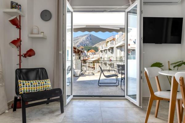 Thea Rooftop In The City Centre Of Xanthi - Greece