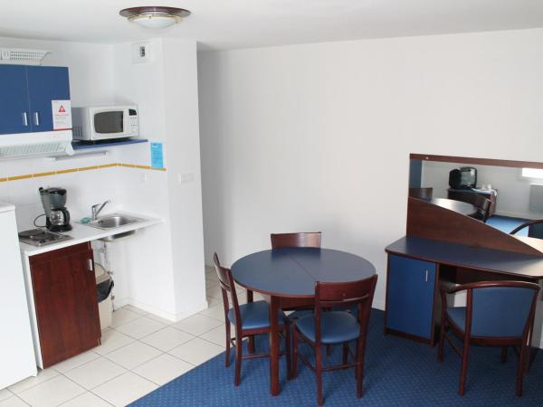 Appartement T3 Pmr Proche Thermes, Piscine & Parking - La Roche-posay - Fr-1-541-144 - La Roche-Posay