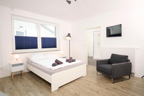 Shipyard Guesthouse Gästehaus Für Geschäftsreisende Und Monteure An Der Elsflether Werft Und Trainingcenter Heinemann Solutions Gmbh - Mer du Nord