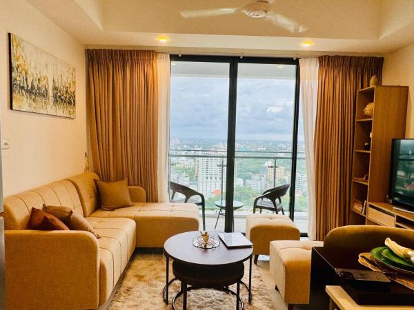 Luxury Apartment In Capital Twinpeaks Colombo - Colombo