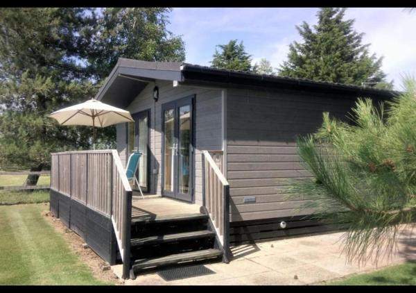 Tore Petty - Spa Bath And Sauna - Romney Marsh, Kent - Tenterden