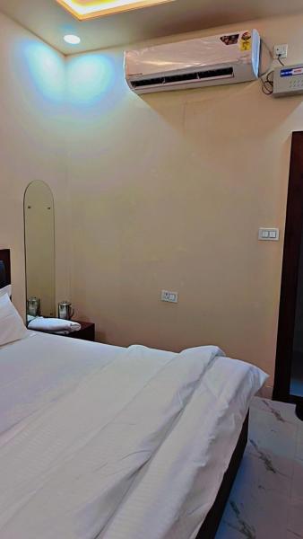 The Ocean Inn Home Stay - Vrindavan
