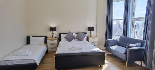 Comfy 2 Bedroom Apt In Central Location, Newly Refurbished - デボン
