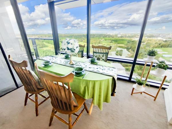 Cozy Apt W Park View By Stadiums - Strathfield