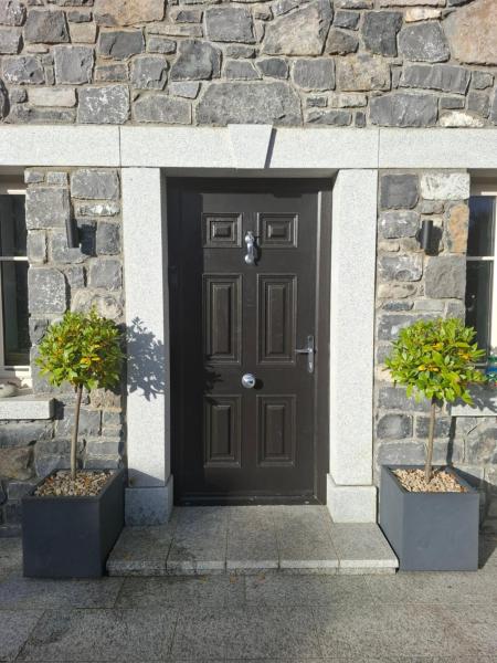 Country Home - Ashbourne