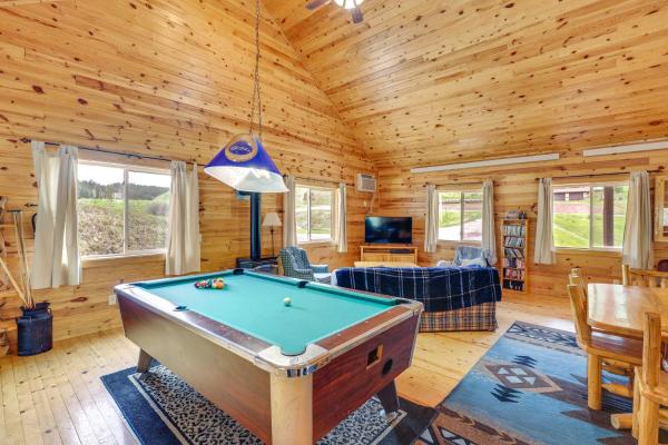 Wraparound Deck And Bbq Pet-friendly Deadwood Cabin - Deadwood, SD