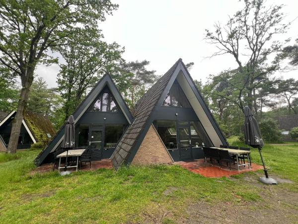 Semi-detached Bungalow 'Muizenoortje' At Park Vosseven - Weert