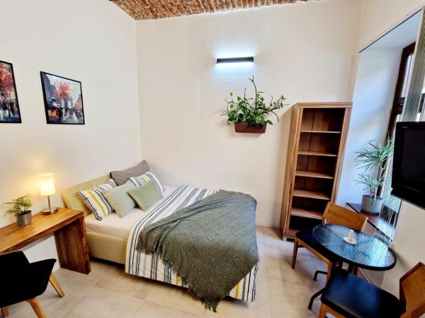 Liana Old Town Apartment - Koszyce