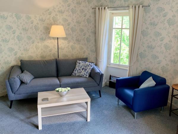 Villa In Saint-nectaire Near Ski Slopes - Saint-Nectaire