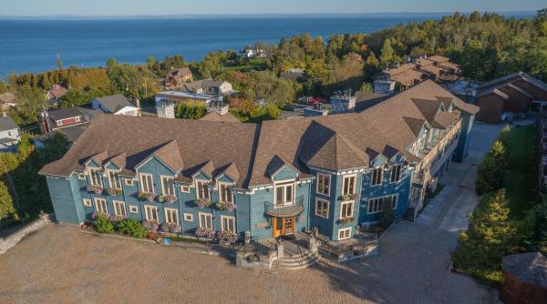 La Remontée Appartements Hôtel - Clermont, QC, Canada
