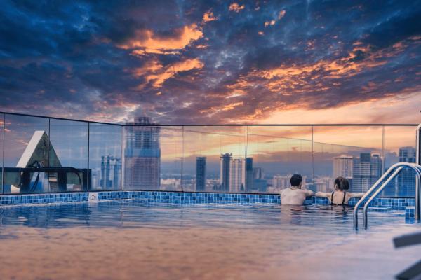 Luxcity Hotel & Apartment - Phnom Penh