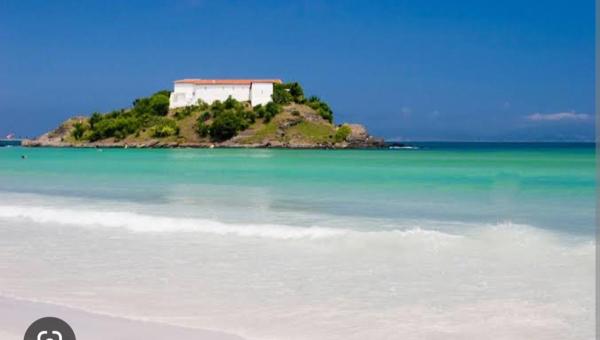 Excelente Apto Na Praia Do Forte - Cabo Frio