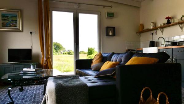 The Tin Shed - Tullamore, Ireland