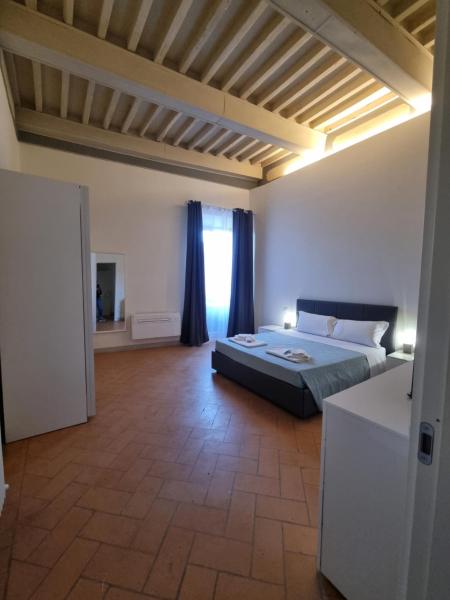 35 Rooms Palazzo Buoninsegni - Poggibonsi