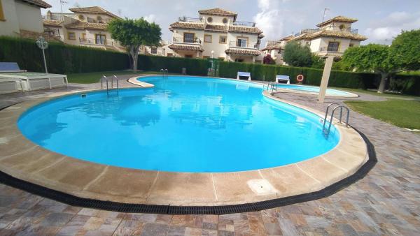 Comfortable Apartment In Orihuela, 56 Sq. M With Shared Pool. - Playa Flamenca