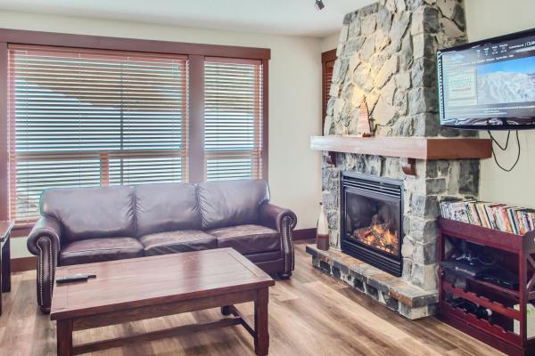 Stonegate Resort Unit C202 - Big White Ski Resort, BC