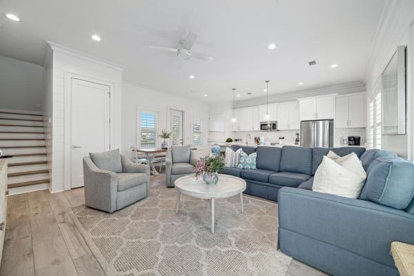 Coastal Charm - Gulf Shores, AL