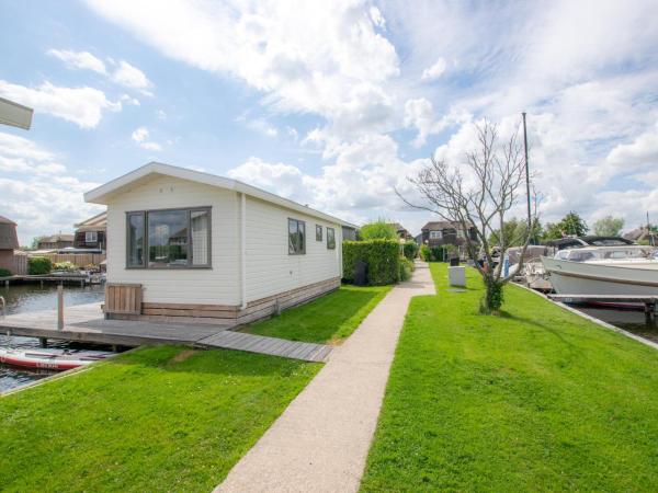 Blauwborst 24-18 - Hilversum