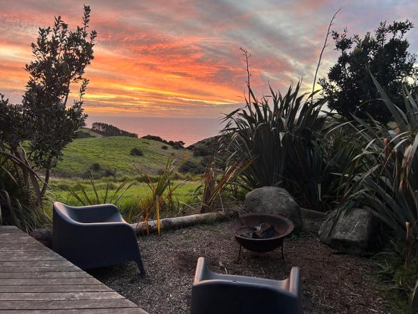 Raglan Tiny House Escapes - Raglan
