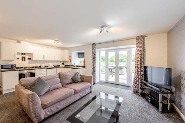 Auchenlarie Courtyard No 2 - Gatehouse of Fleet