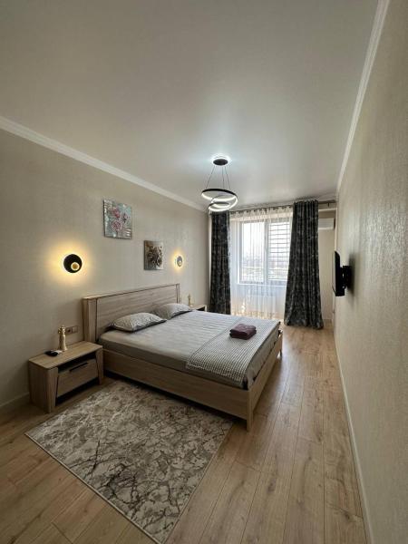 Prestige Apartment 120 Near Bishkek Park - Bishkek