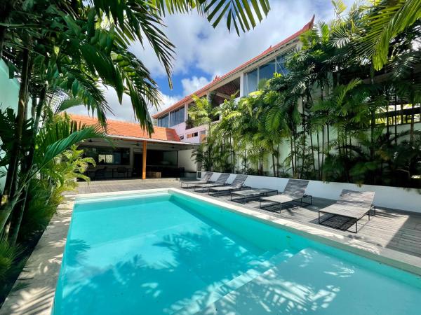 007 Surfhouse Bali - Jimbaran