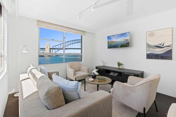 Sydney Harbourside Apartment - Crows Nest