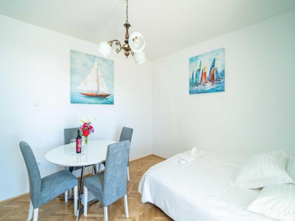 Apartment Debos - One-bedroom Apartment With Balcony And Sea View - Dubrovnik