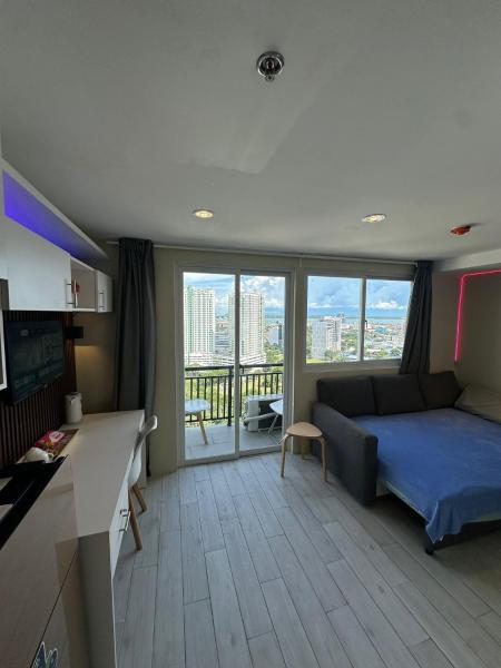 Modern & Comfy Studio - Steps From Ayala Mall, Cebu City - Talisay